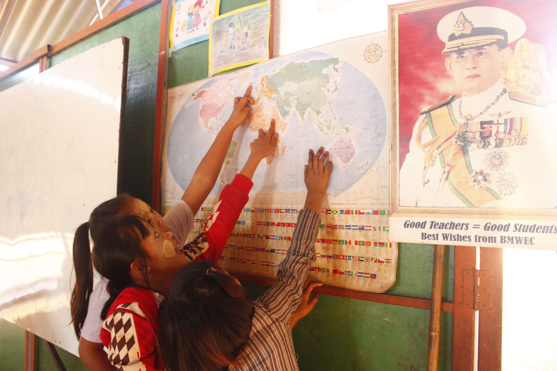 Migrant Education Project – Tak Border Child Assistance Foundation